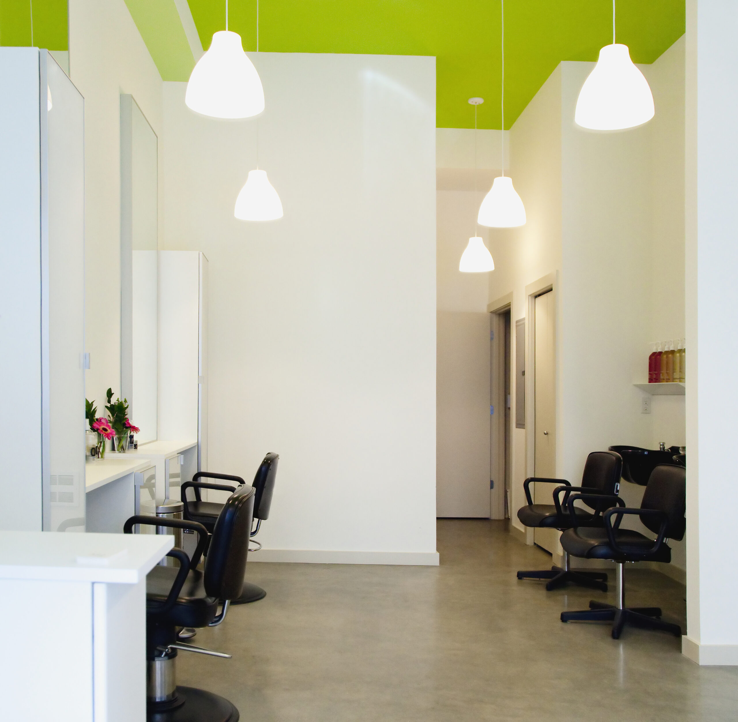 5 Effective Ways to Increase Your Salon's Visibility - Payleadr